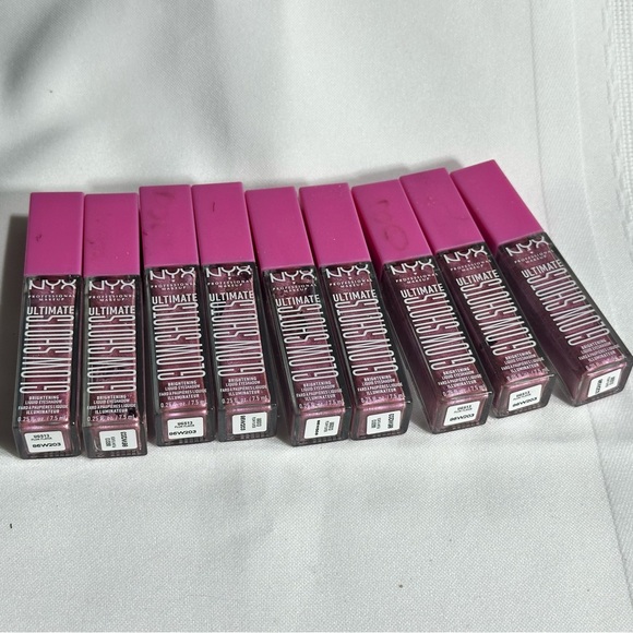 NYX | Makeup | Nyx Brightening Liquid Eyeshadow Plum Player Ultimate ...